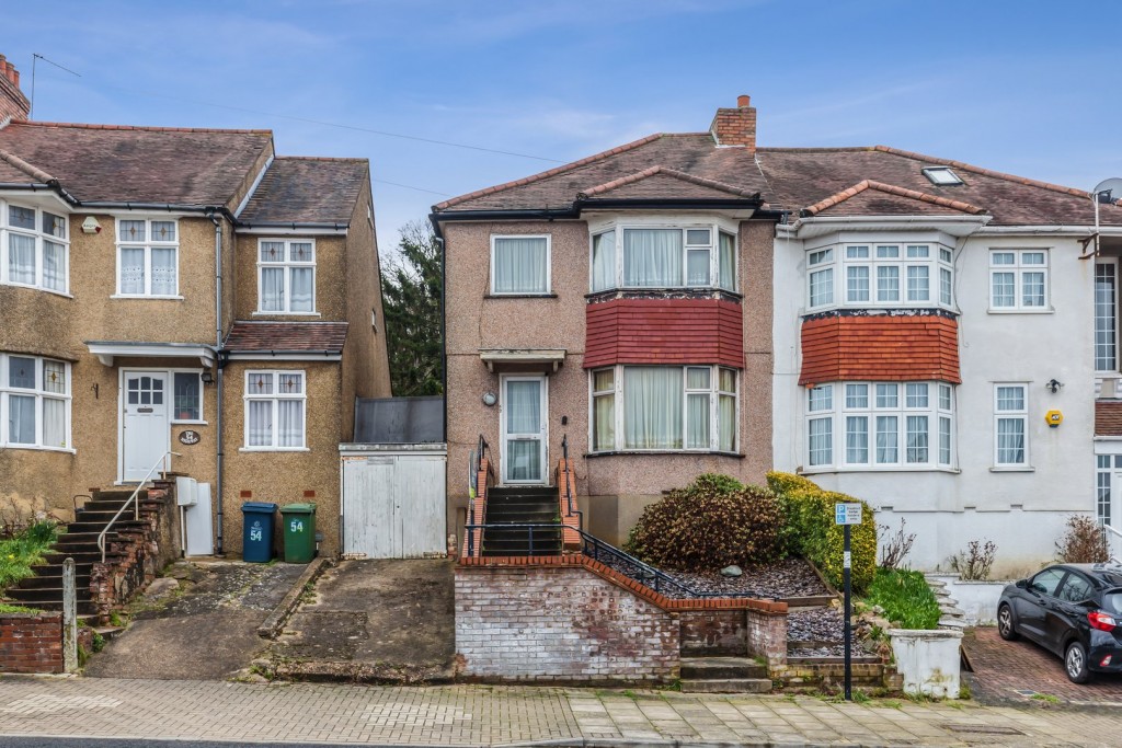 The Highway, Stanmore, Greater London, 3 bedroom, Semi-Detached House